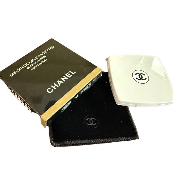 CHANEL | Makeup | Chanel White Miroir Double Facettes Double Miroir ...